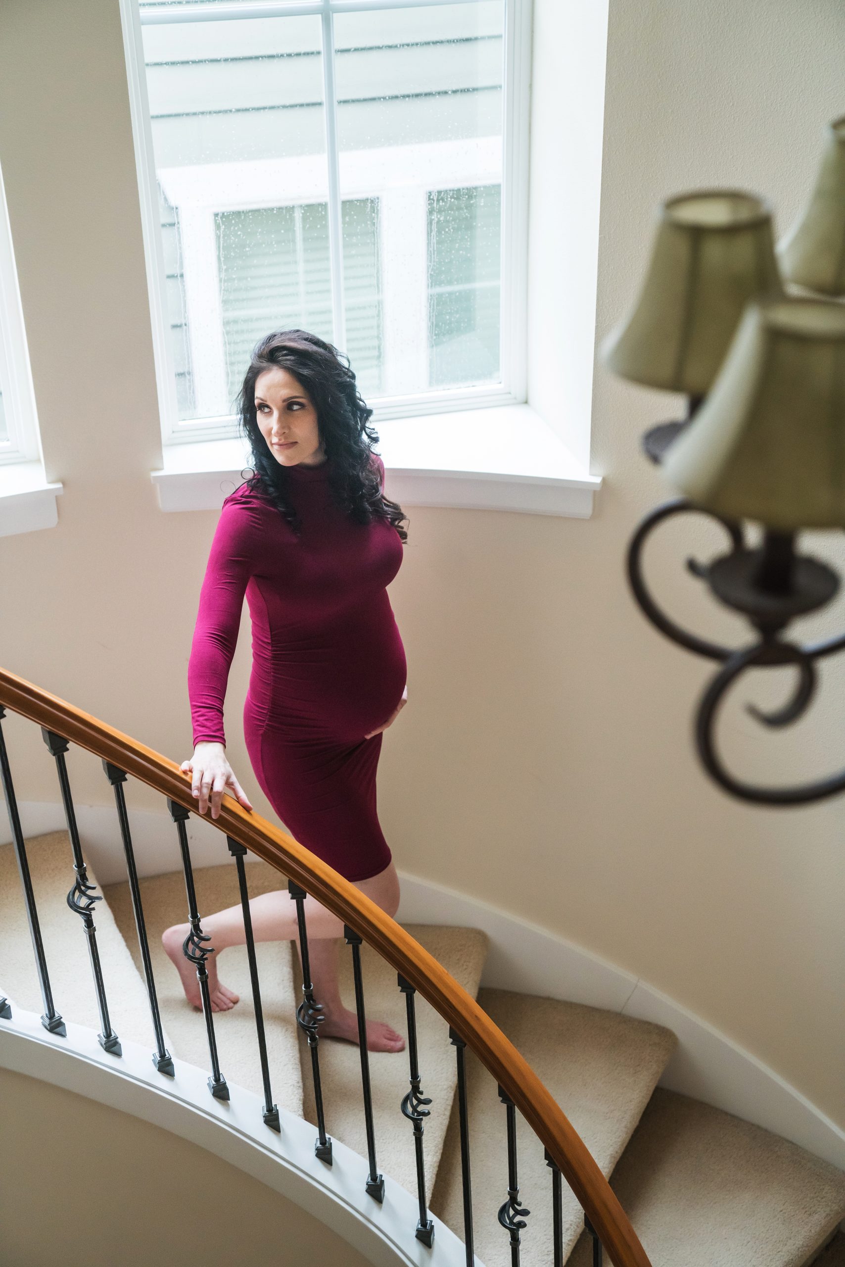 4 Reasons to Love an In Home Maternity Shoot - Blog - PNW Photography ...