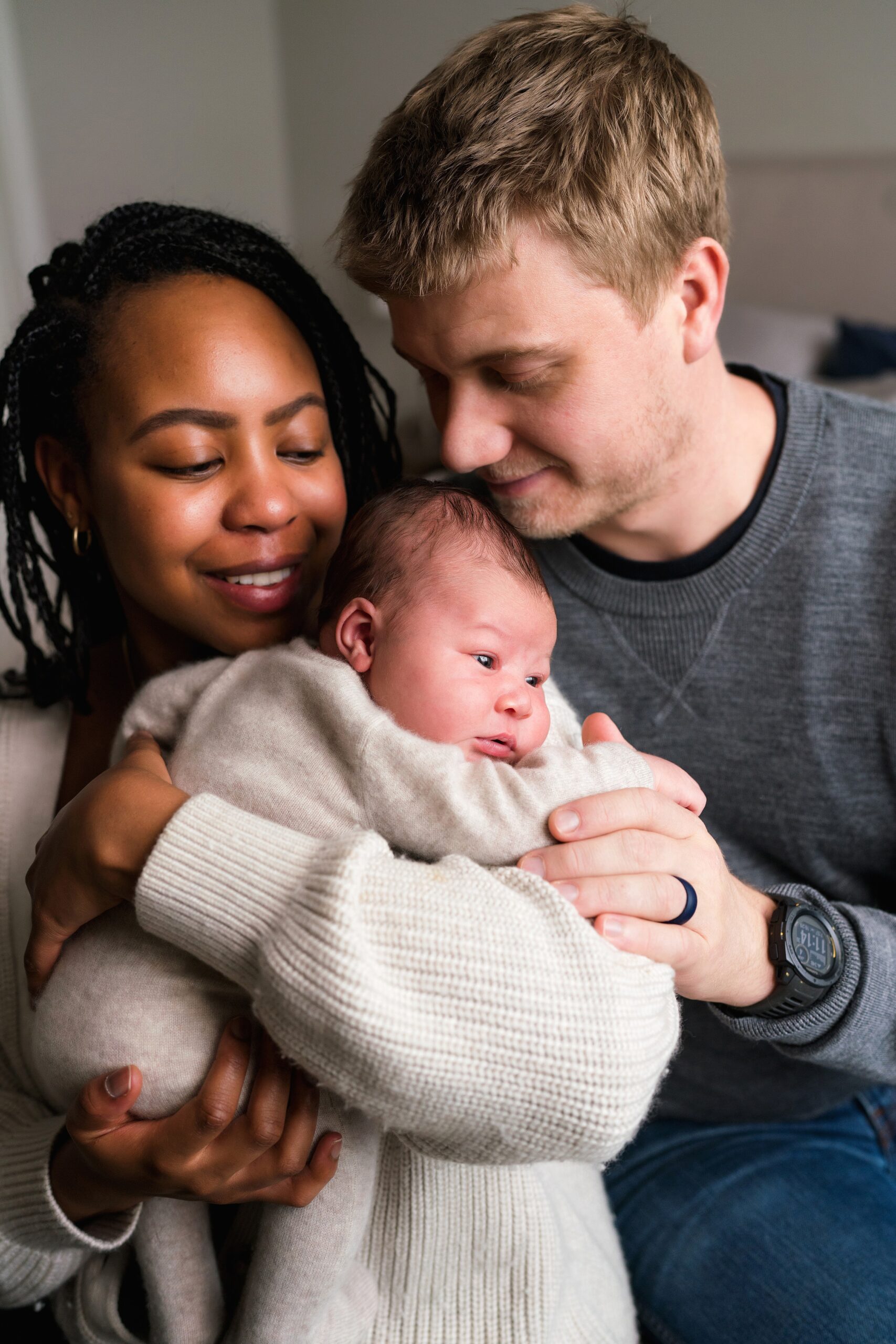 The Key to Natural Newborn Photos at Home - Blog - PNW Photography Blog ...